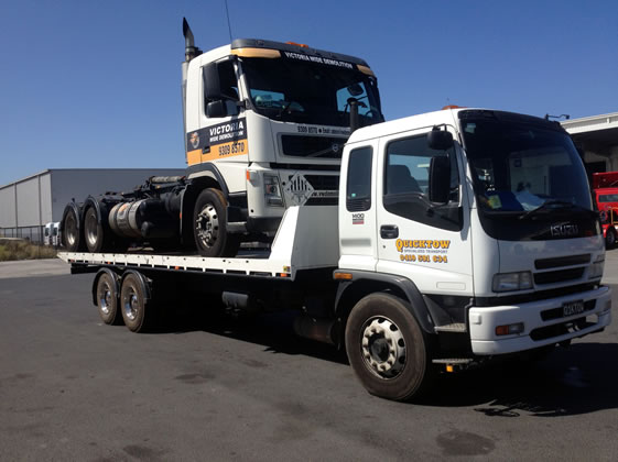 Quicktow Tilt Tray Towing & Transport Services Melbourne